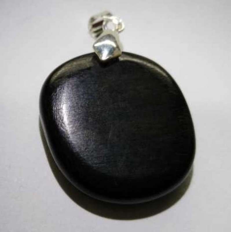 NPDKH08 Black Wood Pendant (Kemuning Hitam) - Fortune Well Gallery